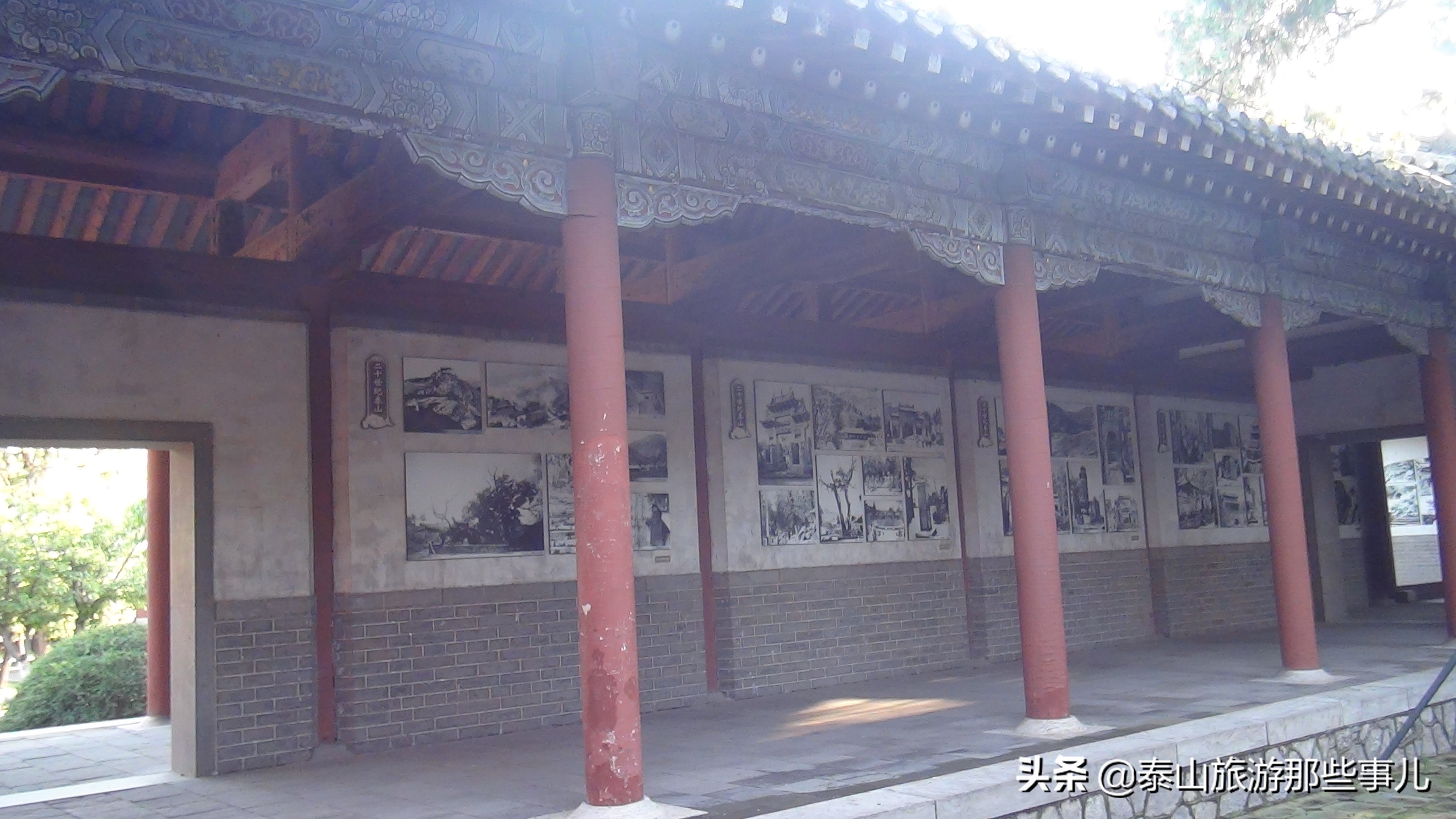 A scenic spot in Tai'an, with pictures of Mount Tai in the 20th century ...