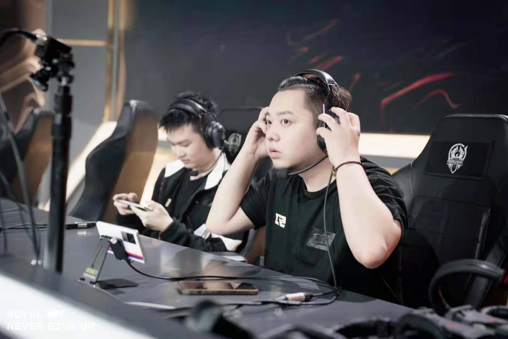 世冠選拔賽：GK第1，RNG.M第七晉級有壓力，XYG倒數第一基本無了 - 頭條匯