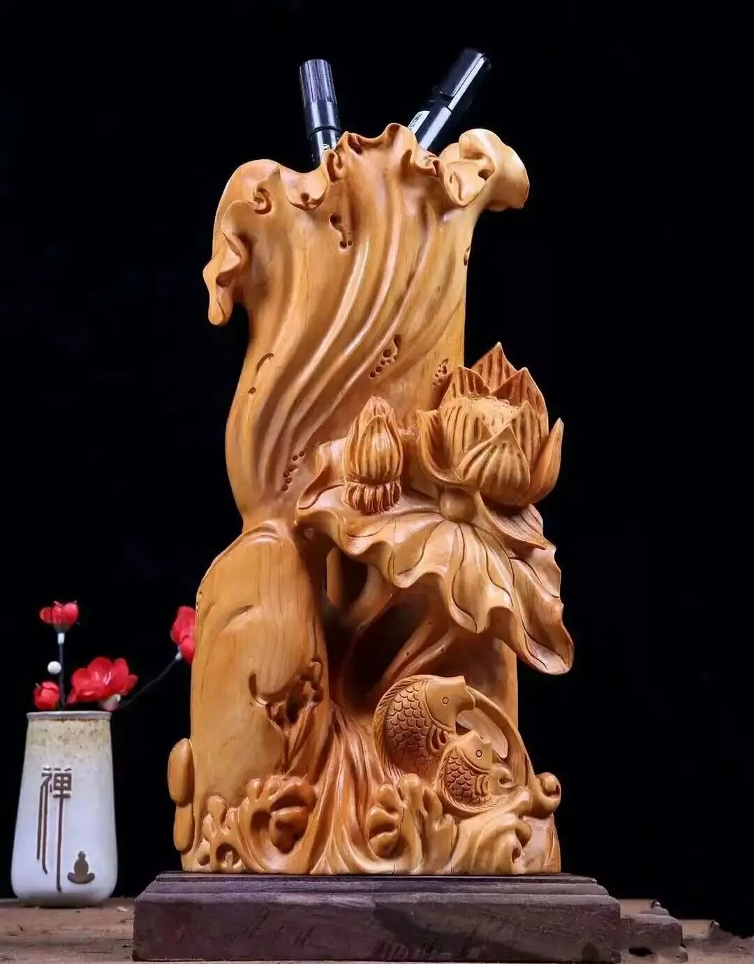 The root carving skills developed on the basis of wood carving are more ...