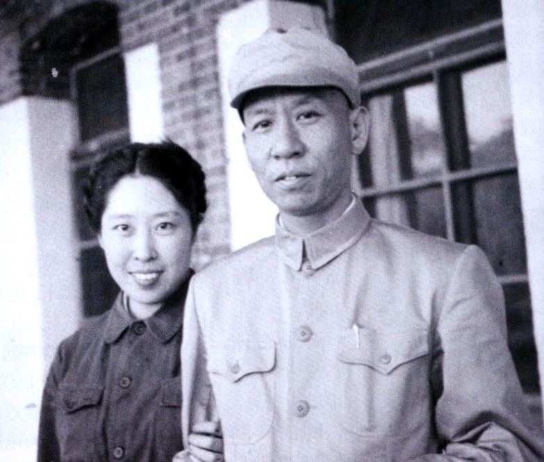 Mrs. Liu Shaoqi Wang Guangmei: Give up studying abroad and choose ...