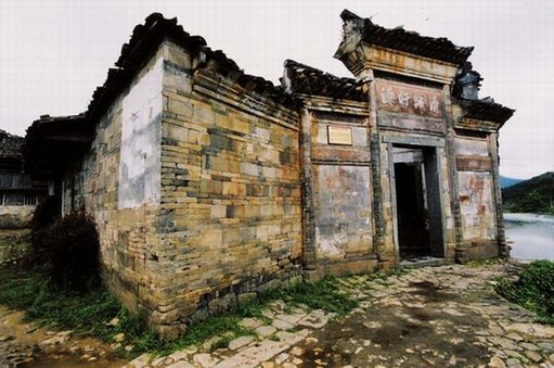 Luo Fangbo, a descendant of China, established the immortal Lanfang ...