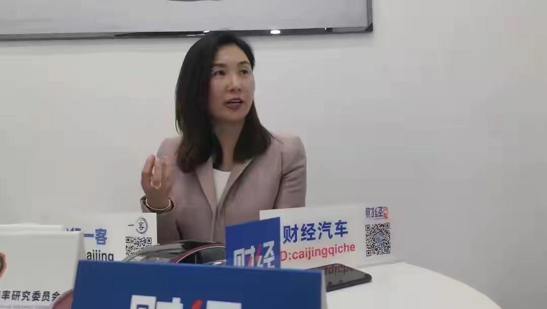 Tesla Tao Lin was pushed to the forefront. Why is her PR always so ...