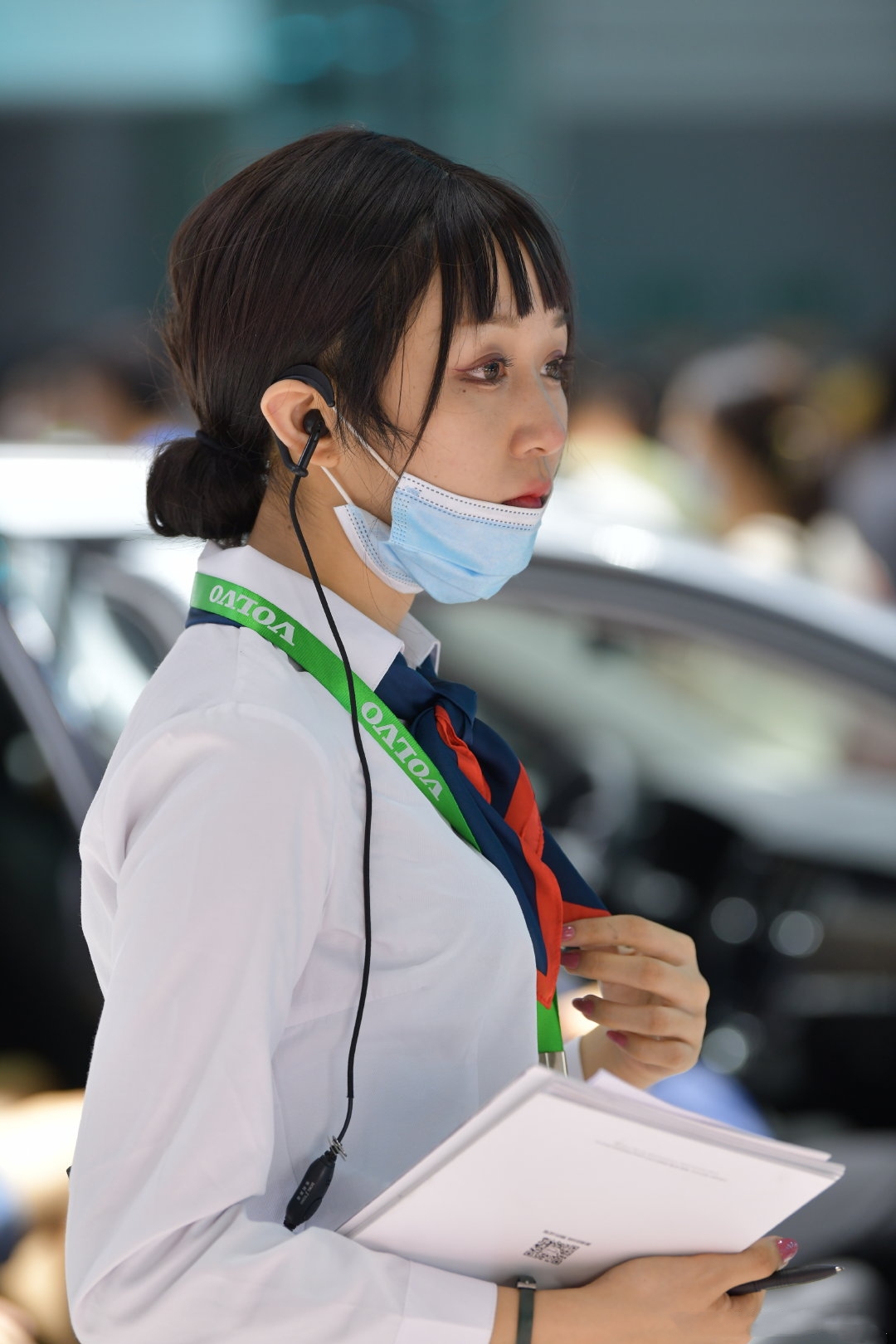 The fresh and sweet car show lady OL skirt is gentle and elegant, but ...