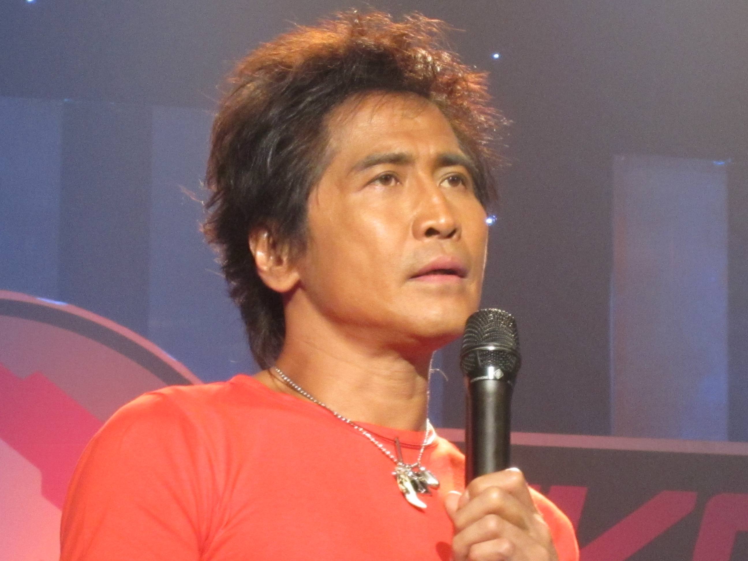 Qi Qin "falls down from the altar": the times make heroes, but also ...