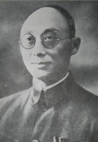 Wang Lingji: For a woman, he slapped Chiang Kai-shek twice and was ...