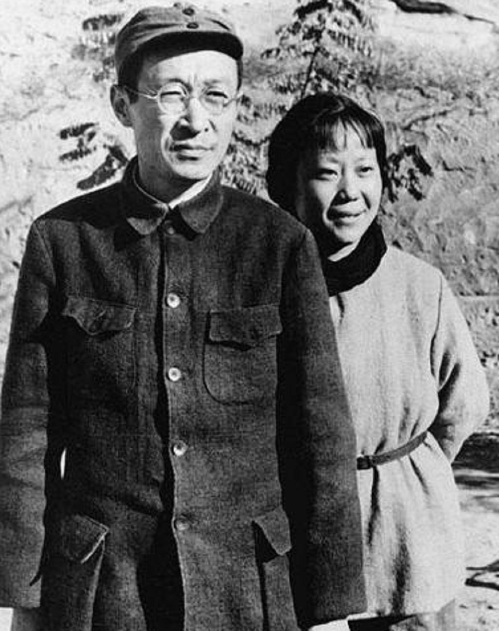 He Zizhen returned to China in 47 and made two wishes to his comrade He ...
