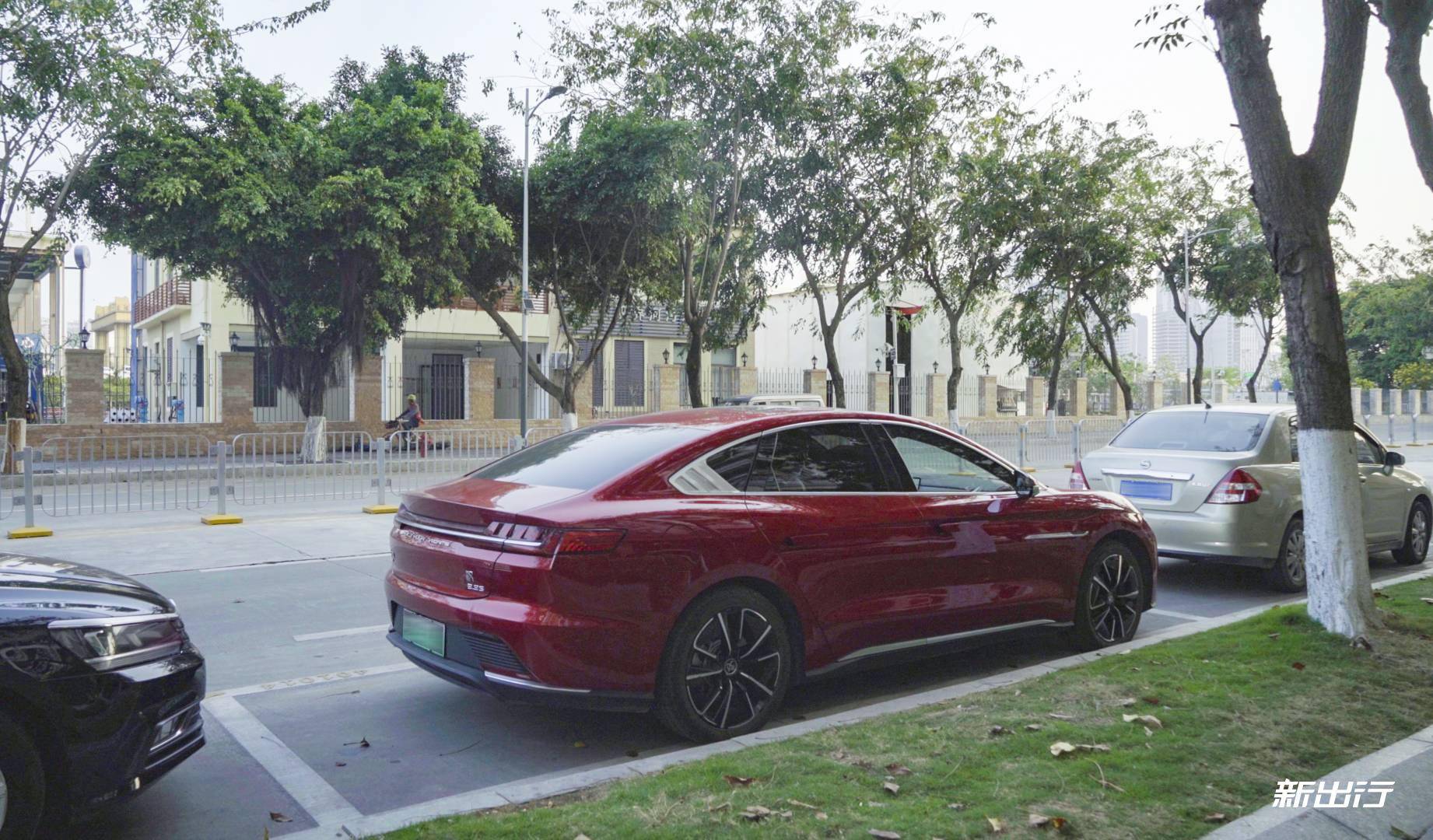 Can "let it go"?BYD Han EV automatic parking system experience report ...