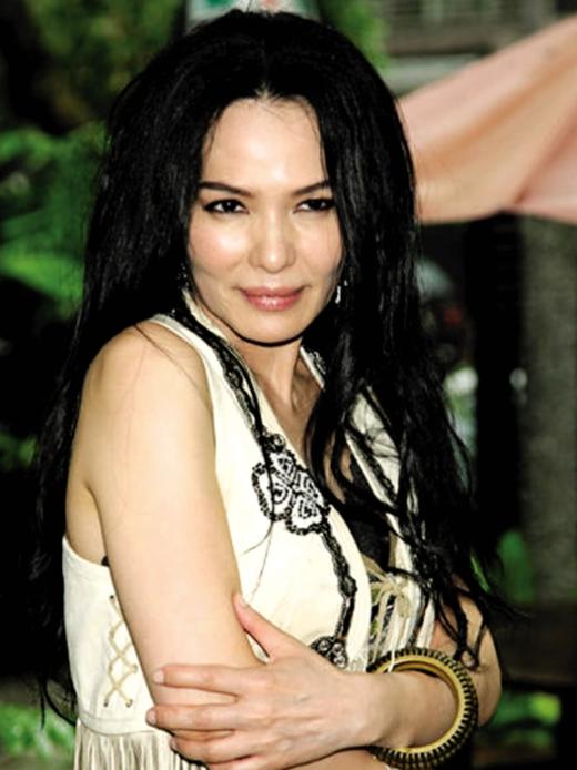 He became popular at the age of 25, cheated at the age of 50, was ...