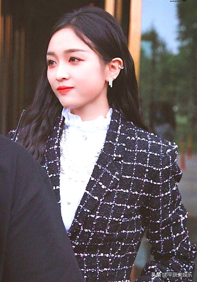 Cheng Xiao, Meng Meiqi, Wu Xuanyi gathered again, the three-person ...