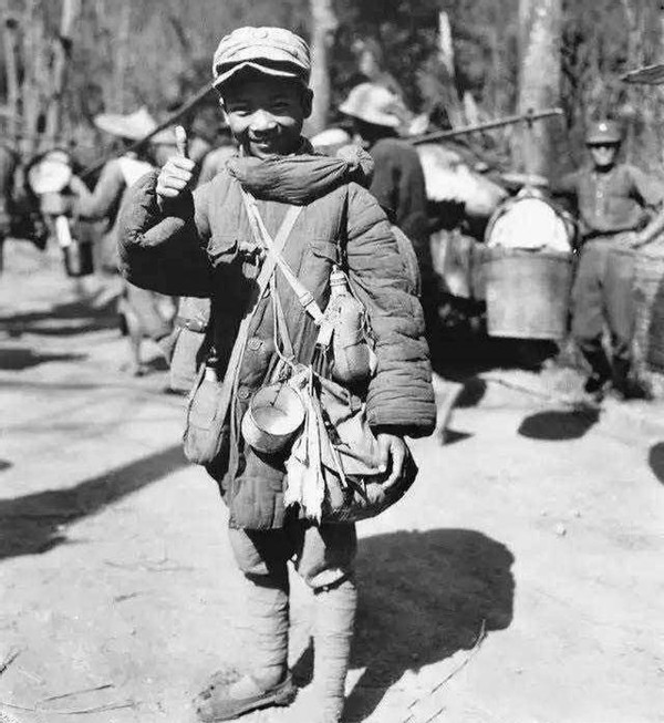 The 13-year-old Chinese soldier's photo of the War of Resistance was ...
