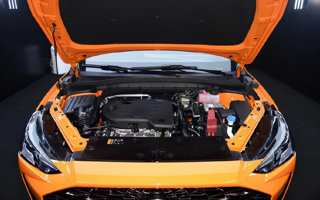 The last wave of new cars this year, with high looks and low prices, is ...