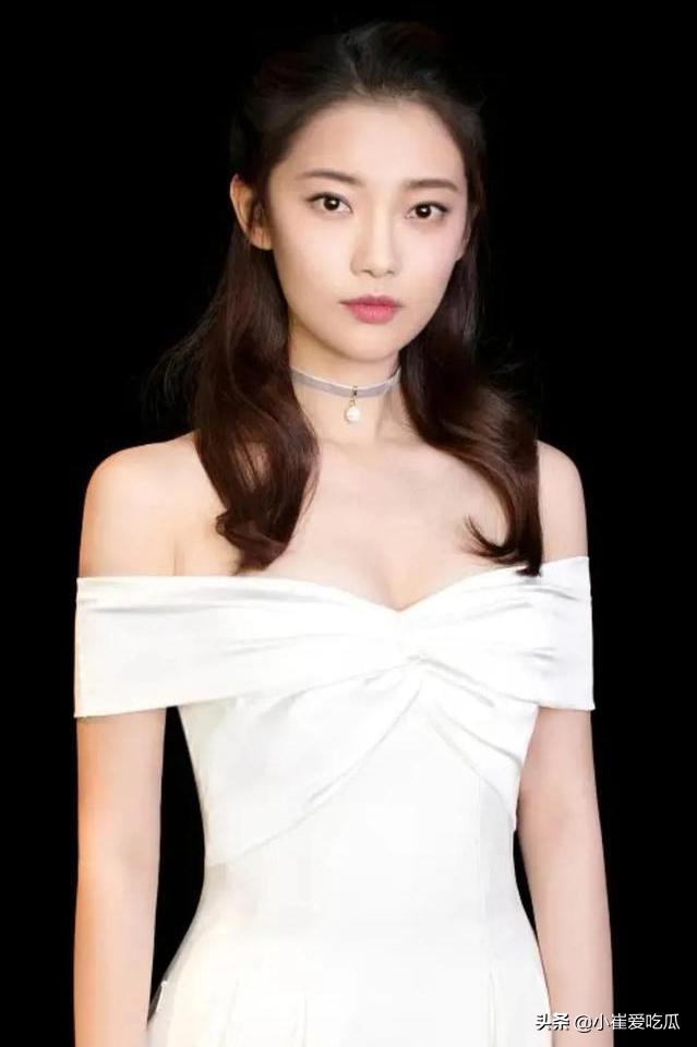 Cui loves to eat melons: Zhang Yixing, Lin Yanjun, Zhang Yuxi, Zhang ...