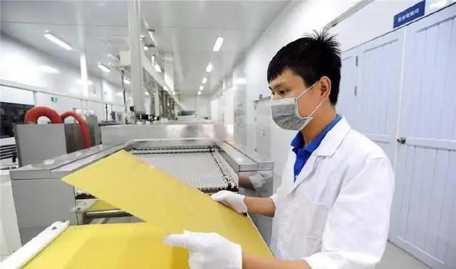 China's graphene stealth coating recasts the F-20, making it more ...