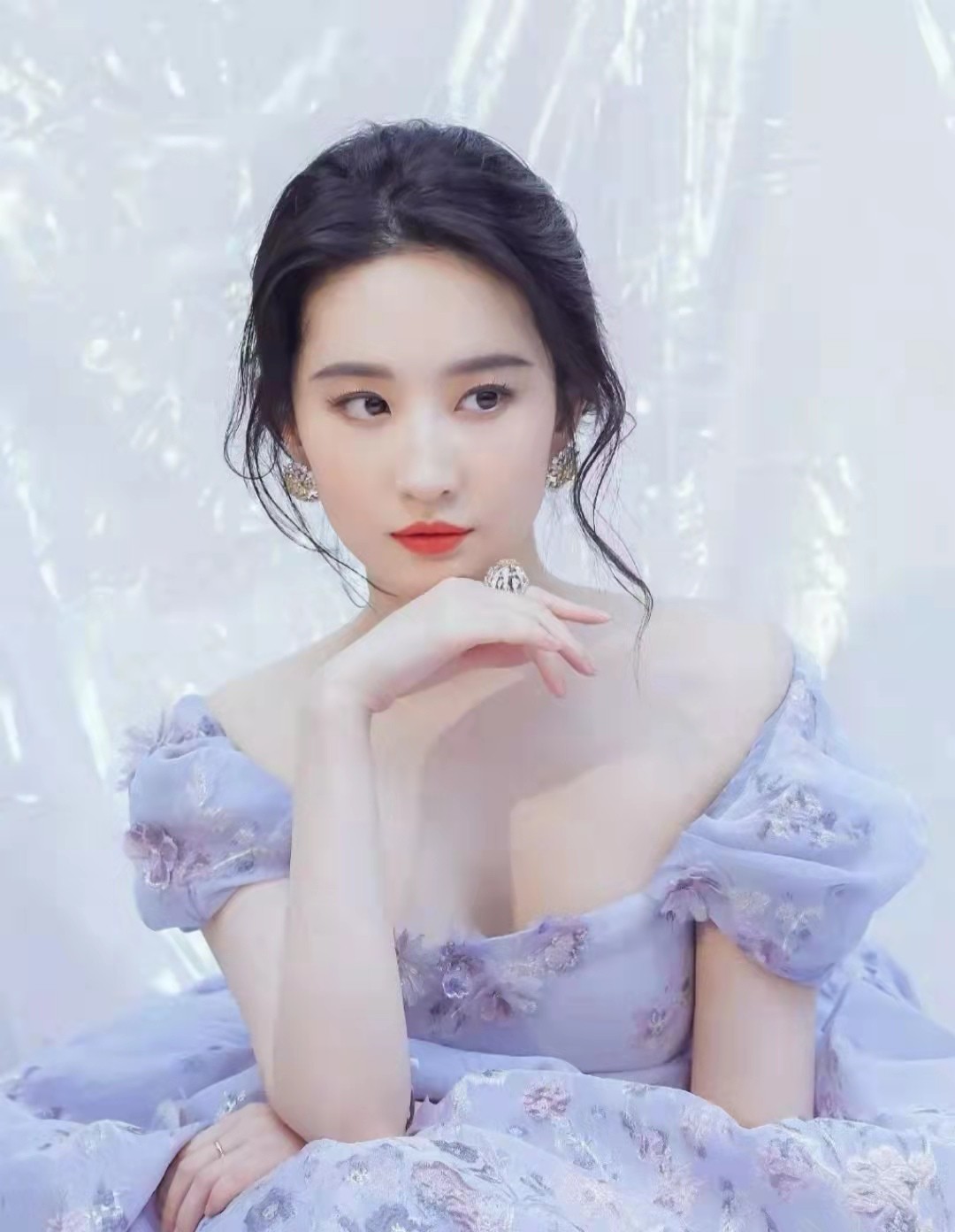 3 recognized good-looking eyes, Zhao Liying round eyes, Reba big ...