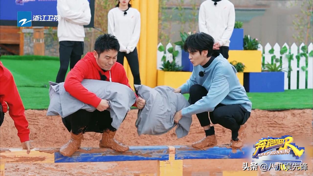 Song Yuqi, Huang Xuxi and Chen Feiyu, Bi Wenjun, see the difference ...