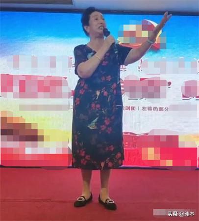 Recent photos of Han Hong's eighty-year-old mother exposed!Exquisitely ...