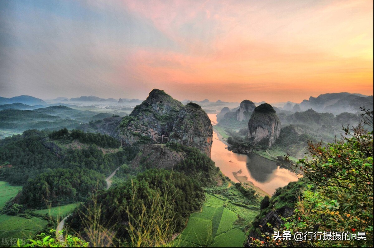 Yingtan is the most beautiful in Longhu Mountain, and Longhu Mountain ...
