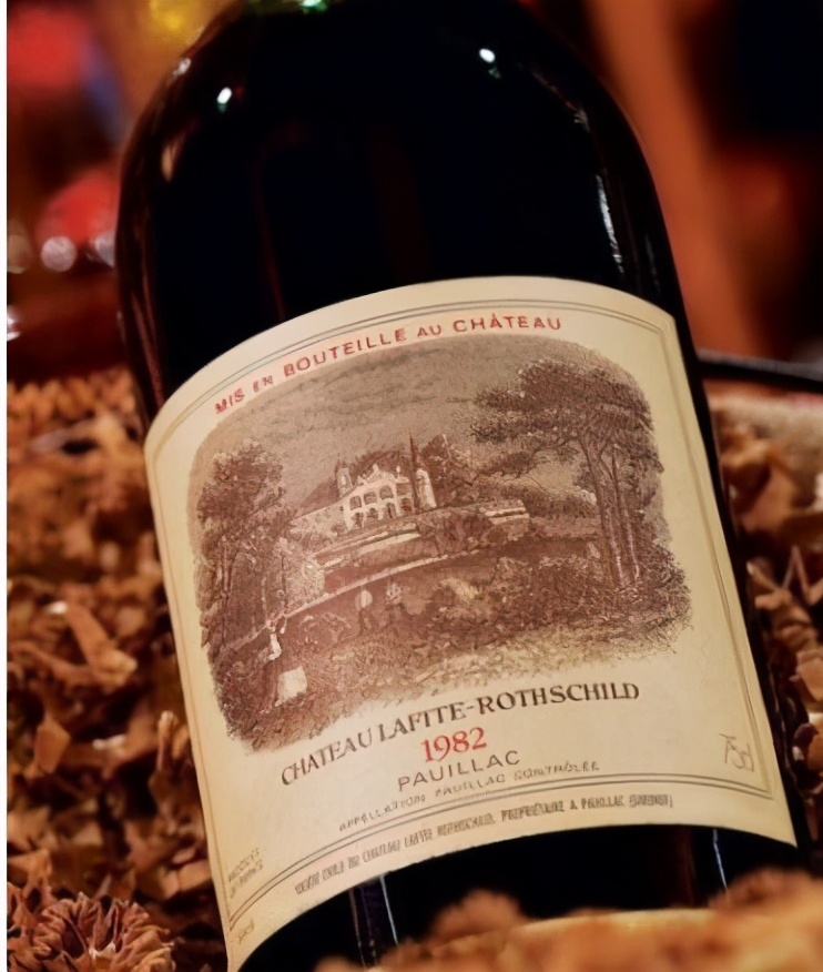 Waiter, a bottle of Lafite from 82 years - iNEWS