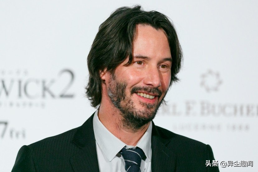 A rare record photo of 57-year-old Keanu Reeves exposed!Debut for more ...