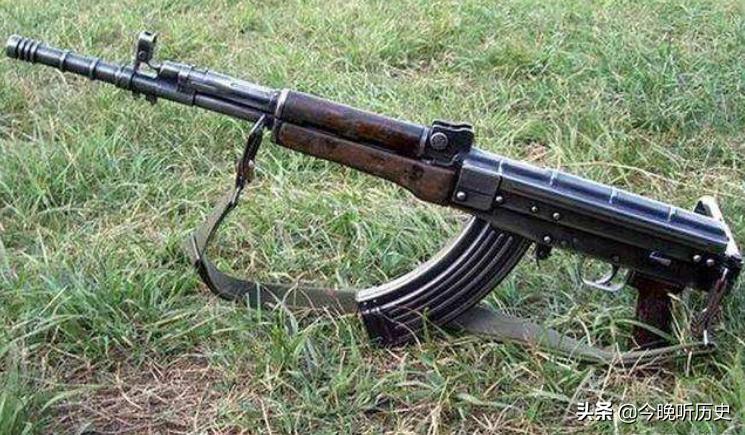 Type 81 four major shortcomings: bayonet, butt, grenade and no rail ...