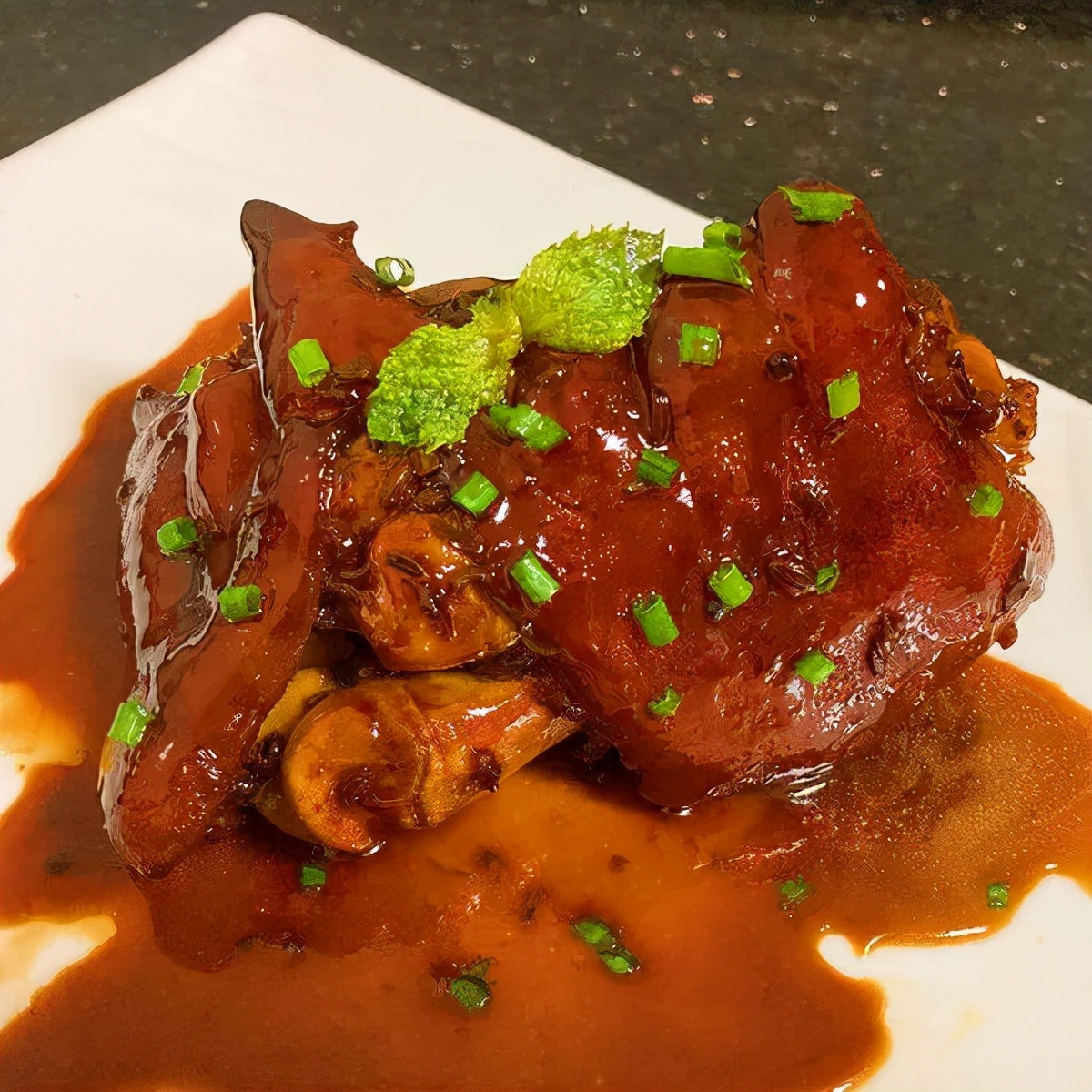 Home Cooking Recipe|Dongpo Pork Knuckles - iNEWS