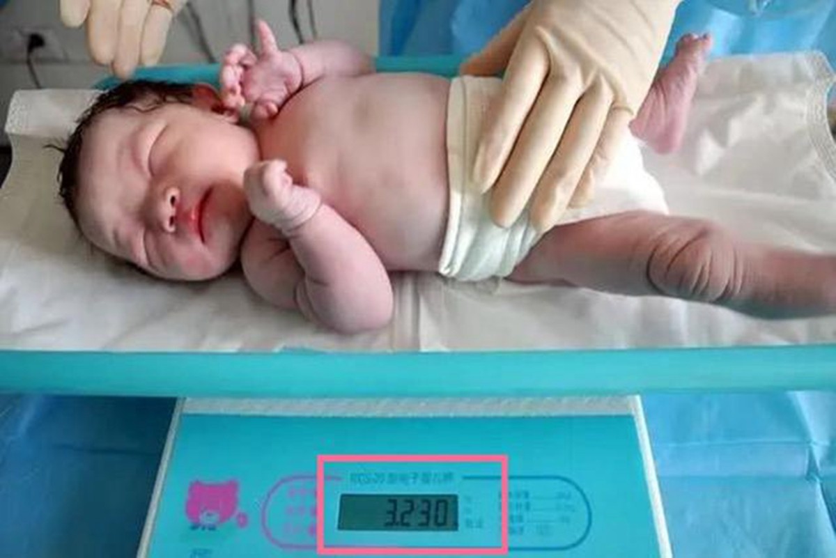 Babies weighing 5 kg, 7 kg, and 8 kg have different intelligence, but the heavier they are, the ...