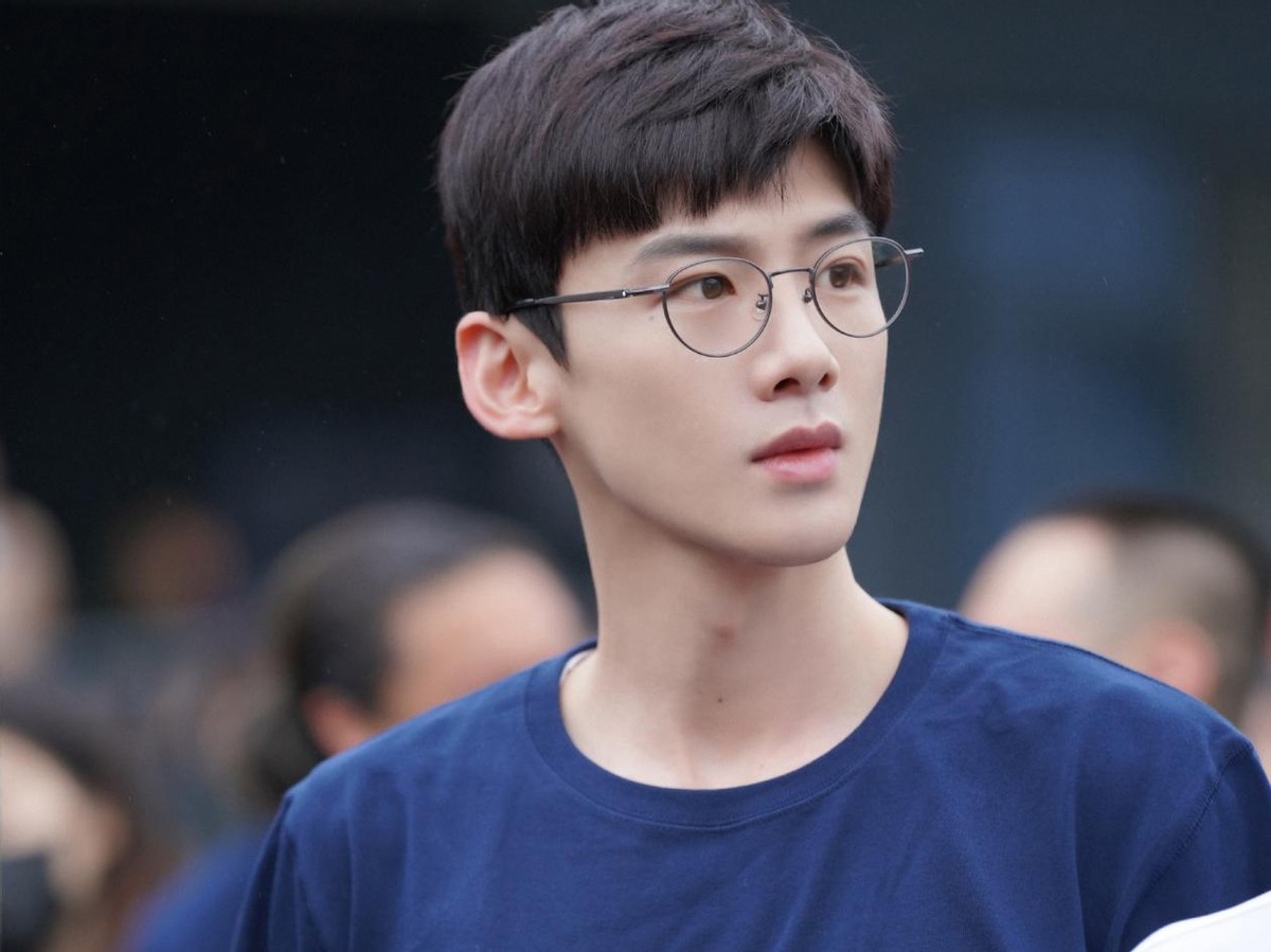 The suspense drama "Beginning" is finished, starring Bai Jingting and ...
