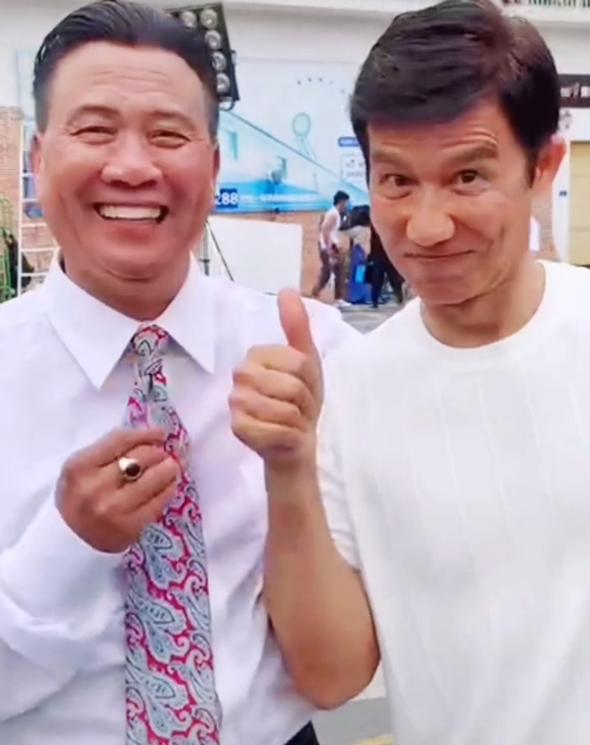 Li Zixiong, the old opera bones, was too nervous to cooperate with Wan ...