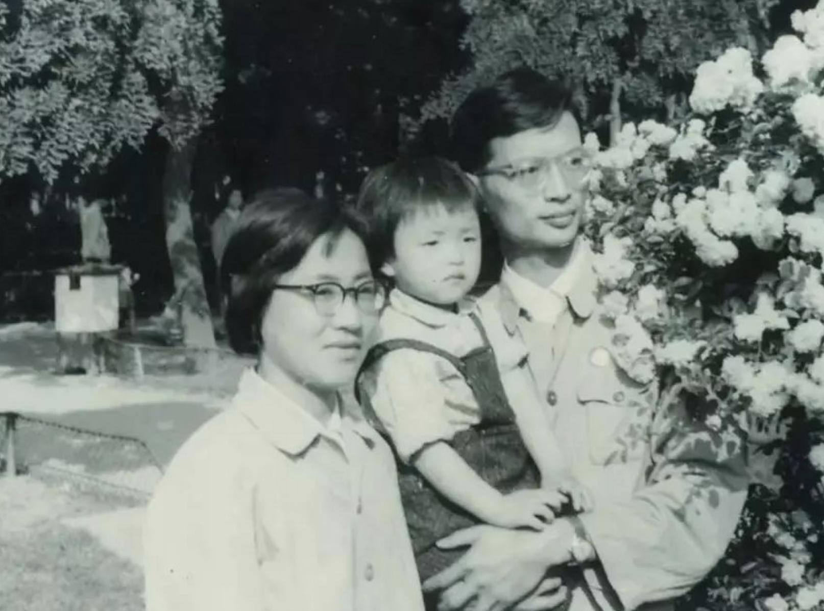 Yang Lan's wise life, and an important man she loves deeply in her life ...