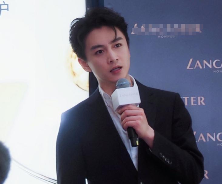 Chen Xiao attended an offline event, but fans accidentally turned on ...
