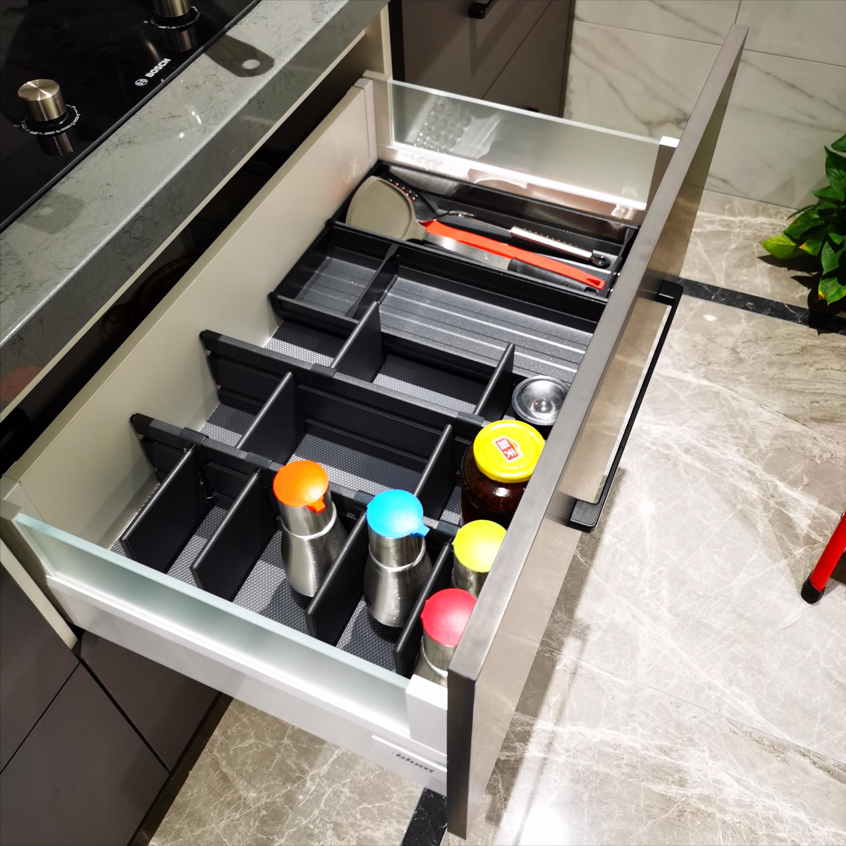 How to expand the size of the small apartment in the kitchen, and share ...