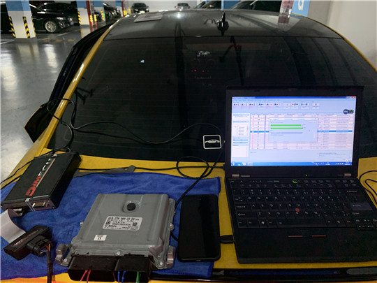 Mercedes-Benz V260 2.0T brush ECU program 298 horsepower boost guide - iNEWS