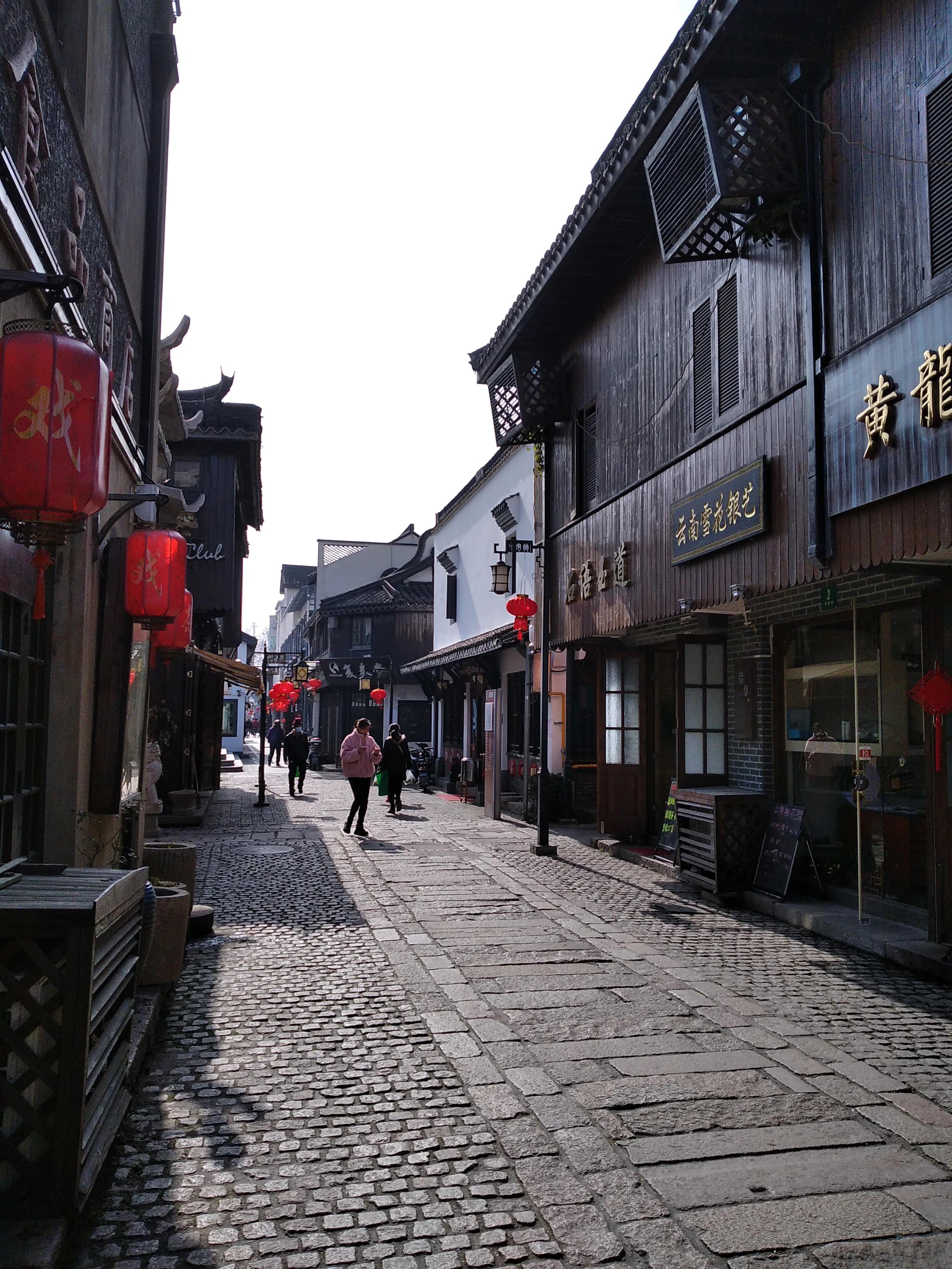 Dreaming of the first town in Pudong: Chuansha Ancient Town - iNEWS
