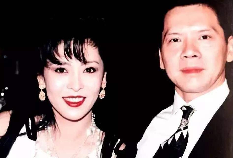 Hong Kong's four stunners Zhang Min: 19-year-old in love with "big ...