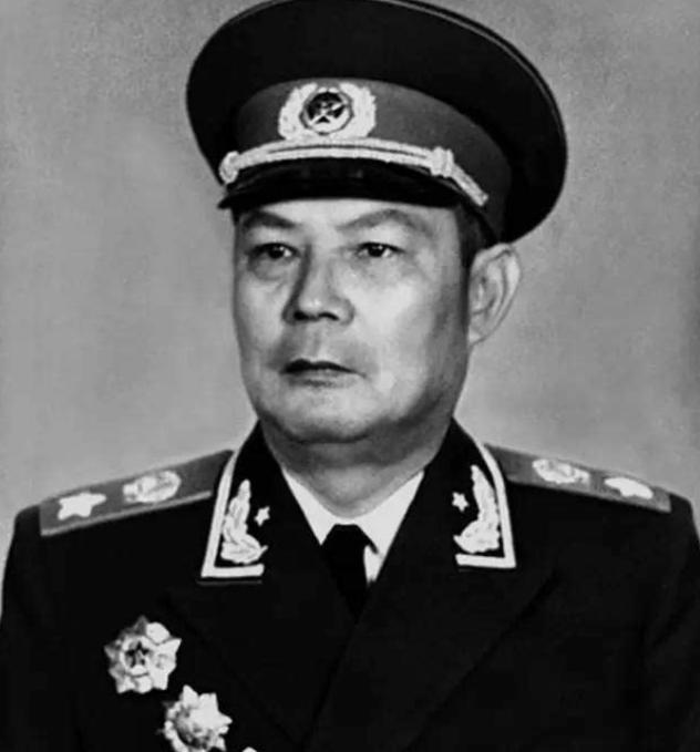 Li Gang: 21-year-old married Ye Jianying and raised two sons. Now 94 ...