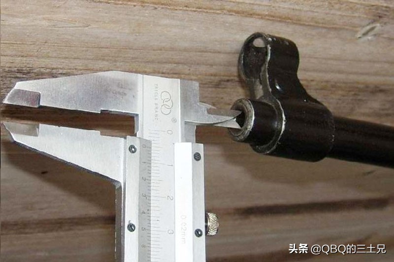 The latest trendy I-QB6 air rifle was like an iron submachine gun. Why ...