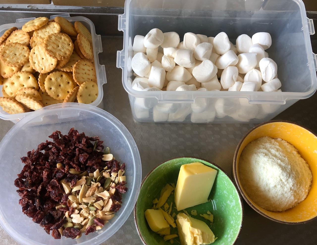 Internet celebrity snowflake crisps, you can do it in 20 minutes. - iNEWS