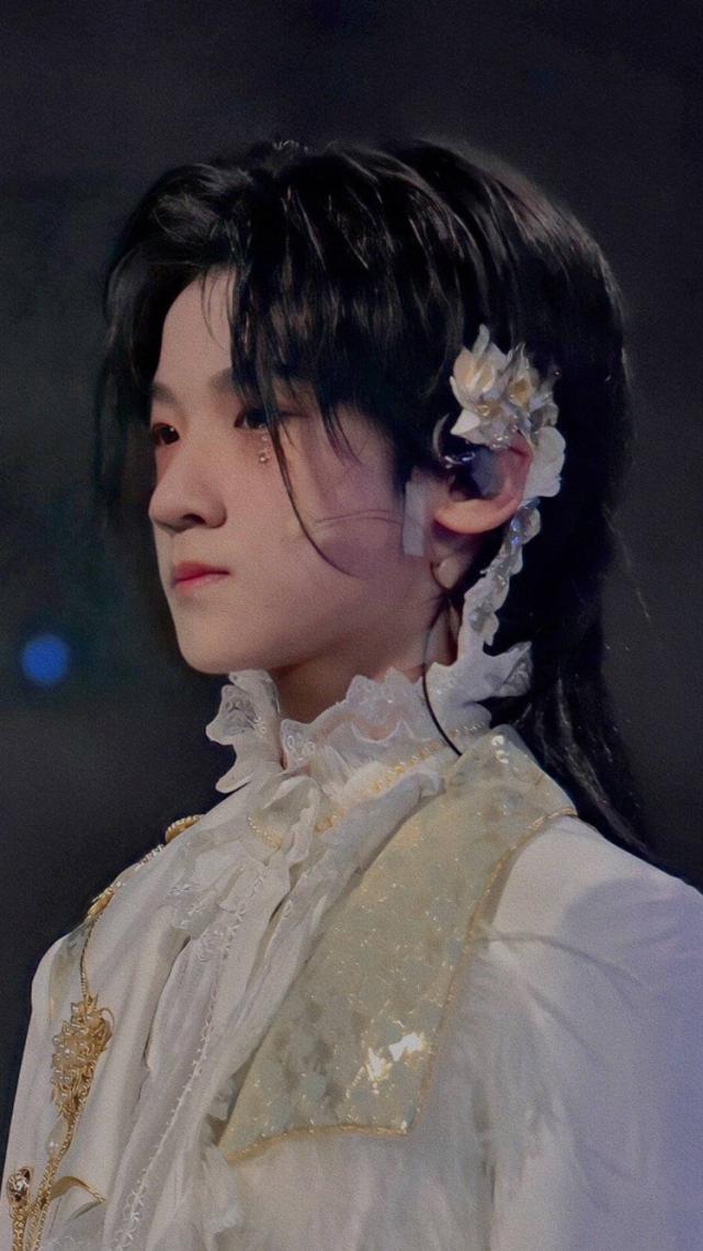 "Zhang Junhao" Avatar + Wallpaper - iNEWS