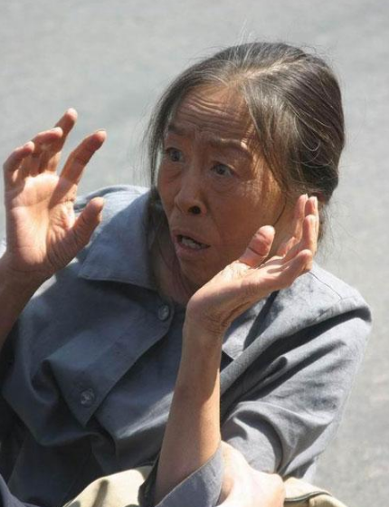 "Ugly Mother" Zhang Shaohua was a school girl when he was young? I was ...