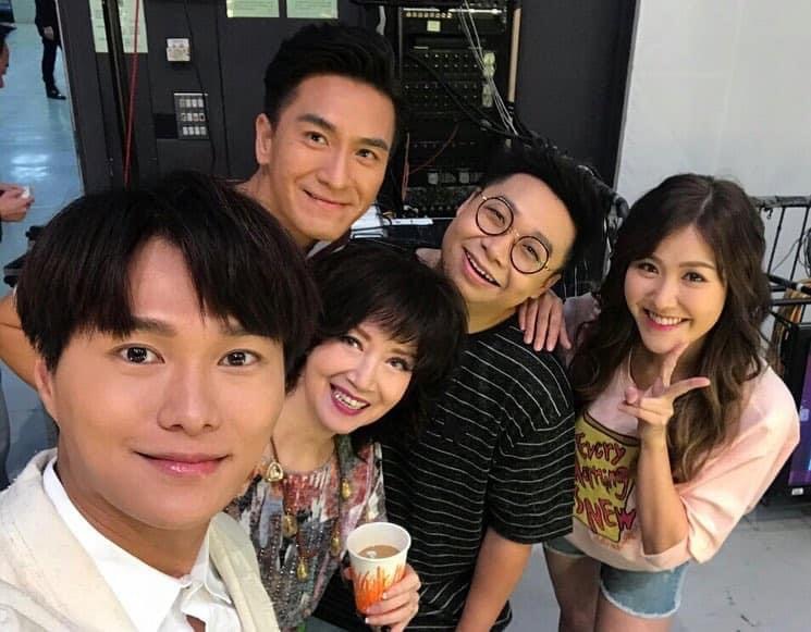 甜美深入人心！31歲TVB小花劉佩玥罕見曬露背婚紗照，網友贊好靚 - 資訊咖