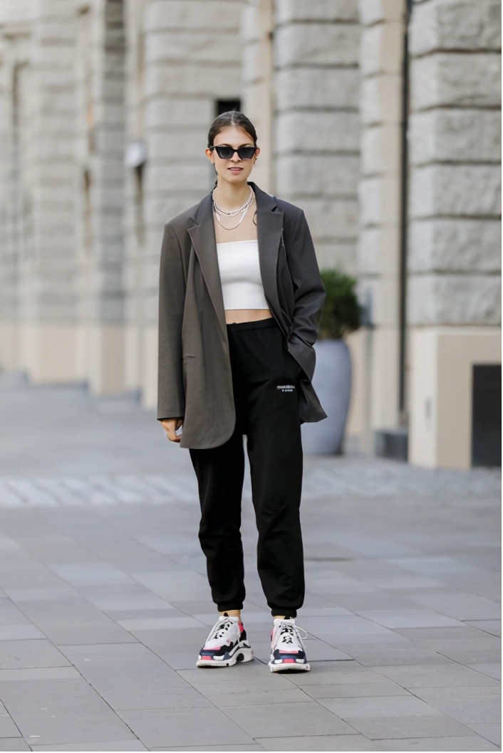 Deeply interpret the way of wearing gray, understand the color code ...