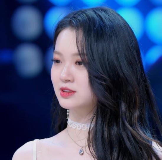 Zhou Ziqian participated in the audition for the 4th time. Before the ...