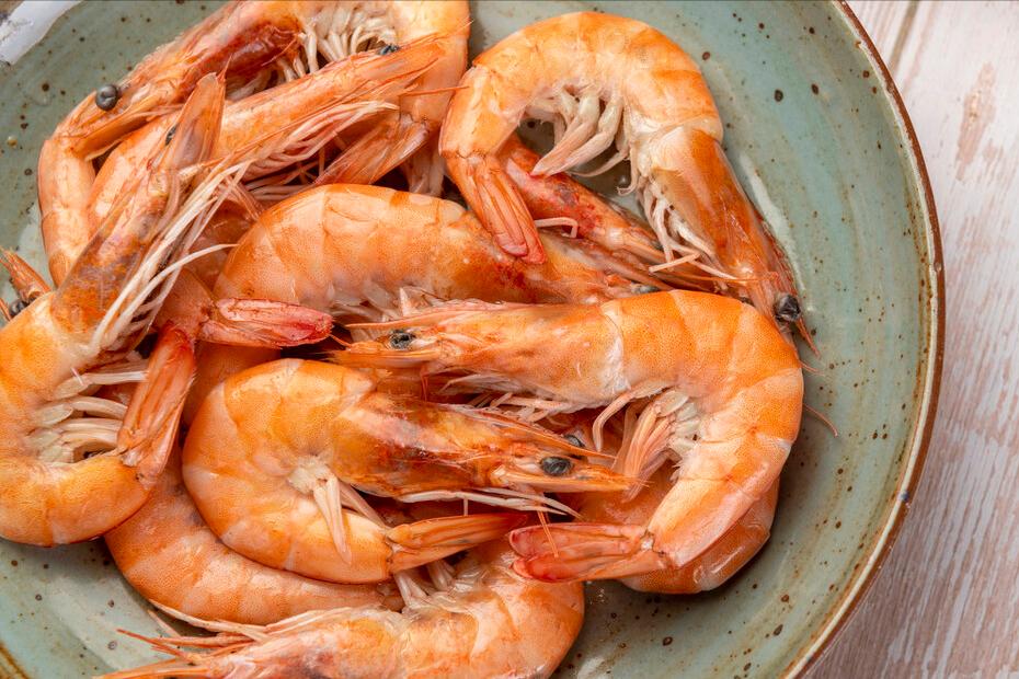 Fresh prawns are on the market. Remember not to boil the boiled prawns ...
