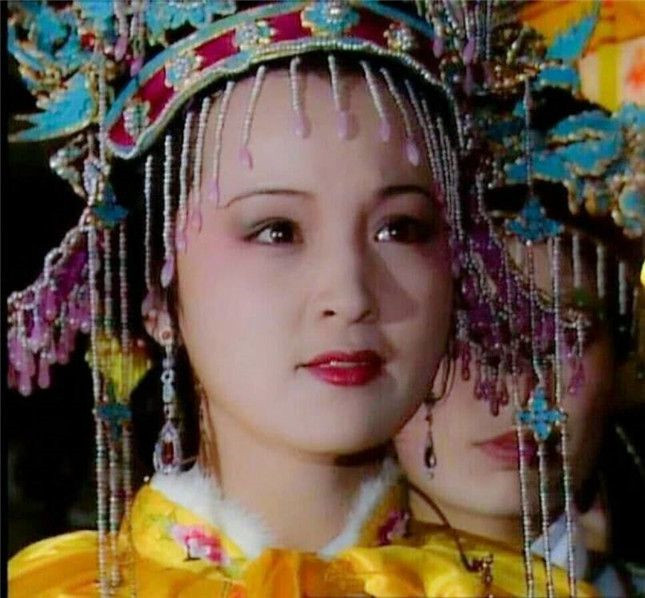 A Dream of Red Mansions: Yuanchun and the emperor have no "husband and ...