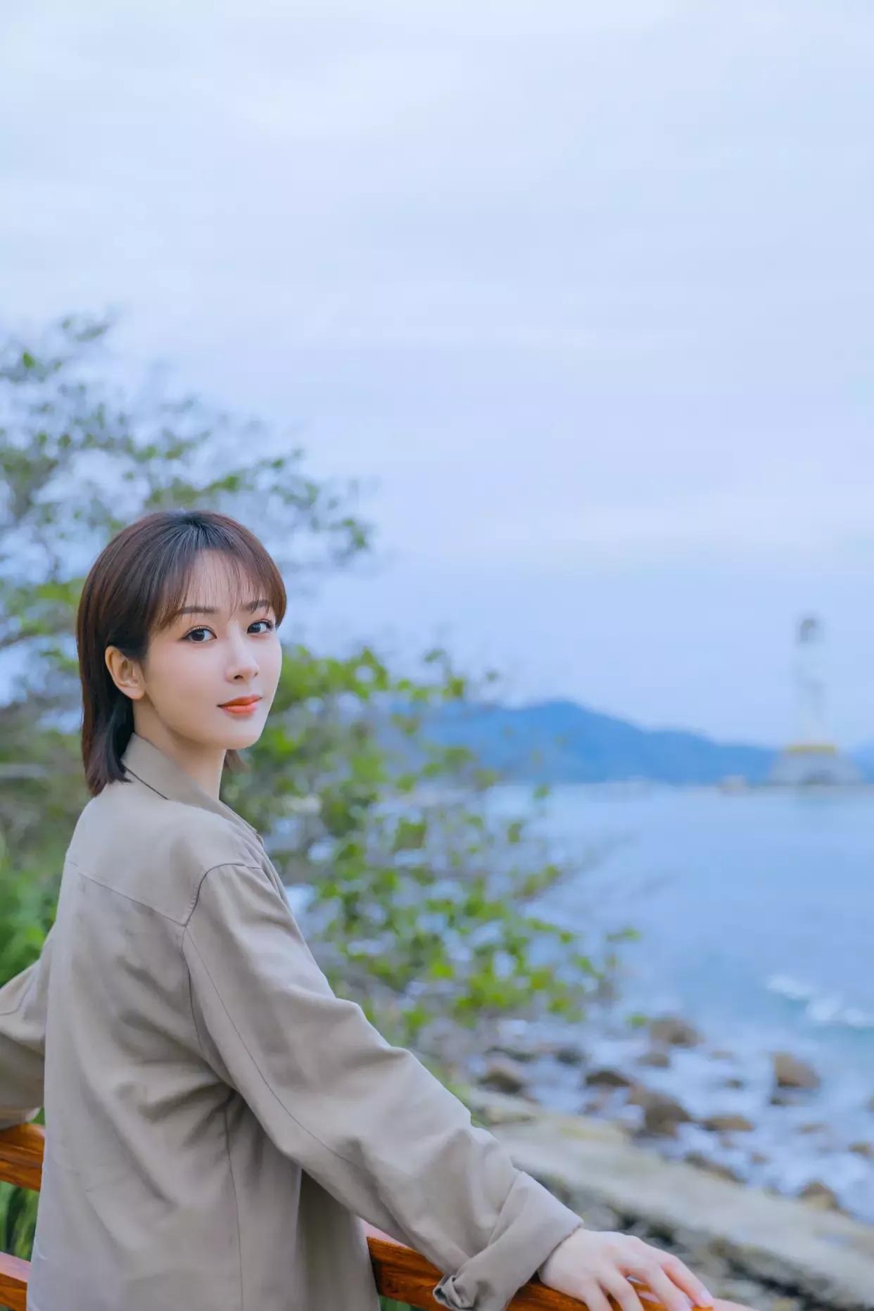 Yang Zifeng lingered in his ears - iNEWS