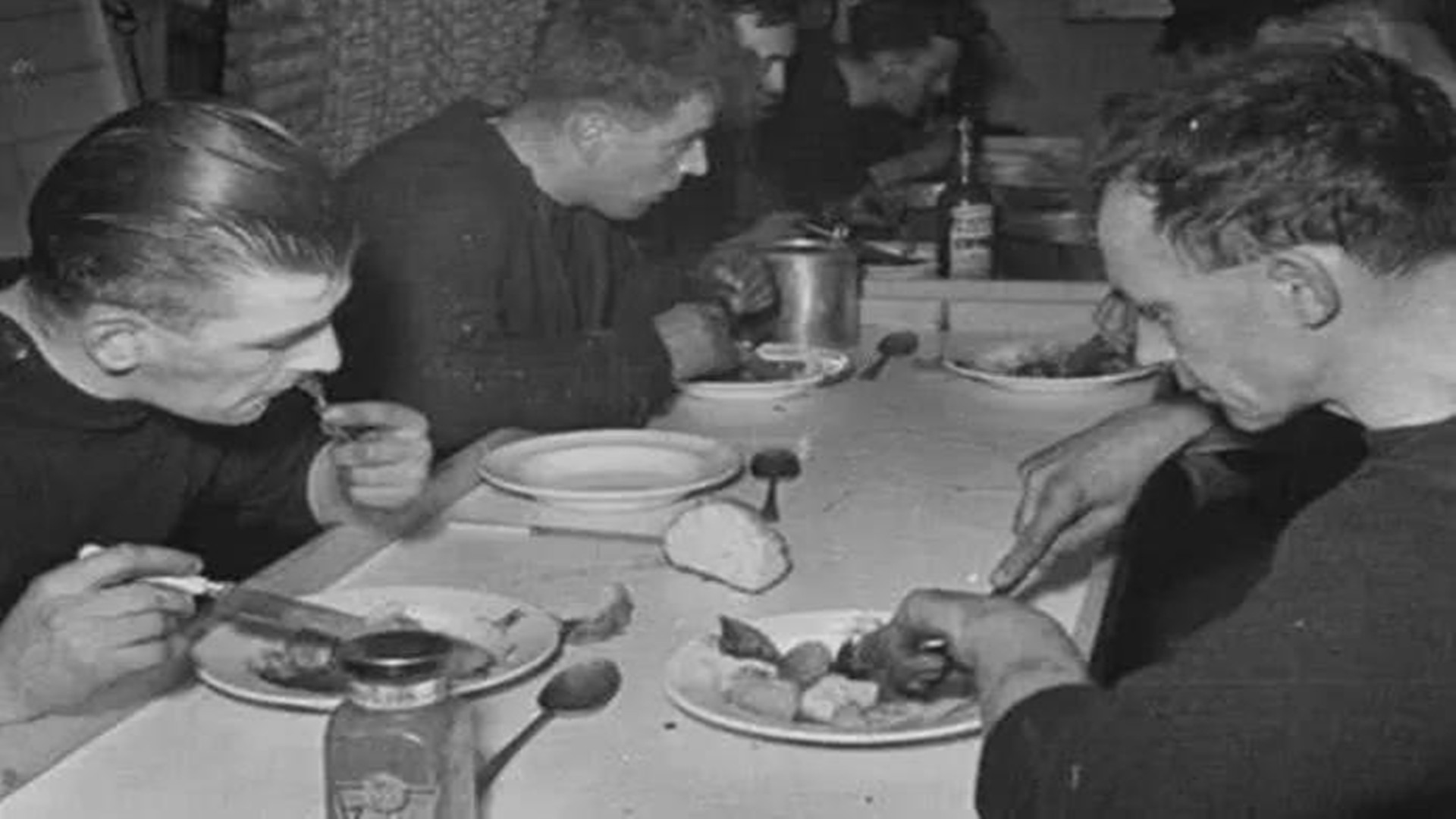 The food comparison of various countries in World War II, the American ...