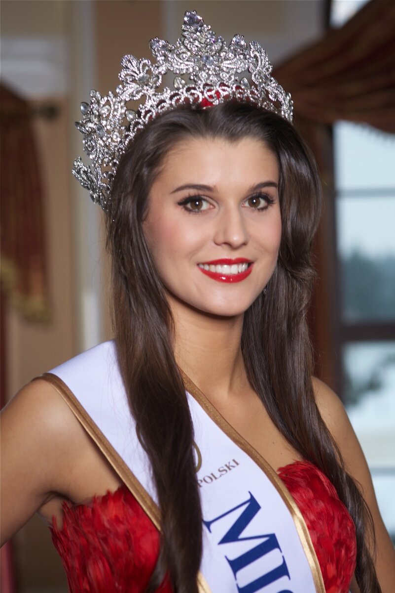 Do you want to see beautiful Polish girls? - iNEWS