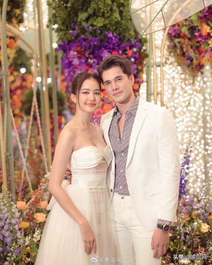 Thai entertainment industry "golden boy and jade girl" Bow&Mik break up - iMedia