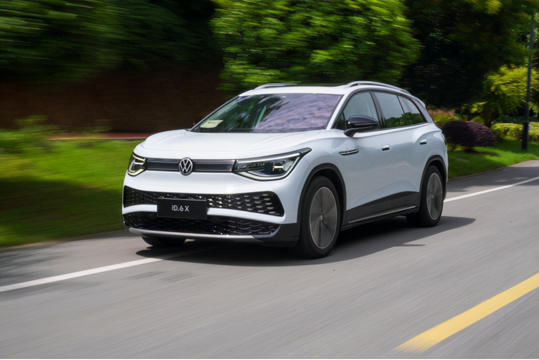The monthly sales exceeded 3,000, and the month-on-month growth rate ...