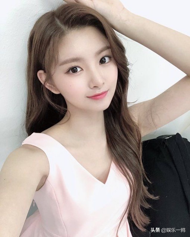 Di Lieba, Song Yuqi, Cheng Xiao and other 6 Chinese actresses ...